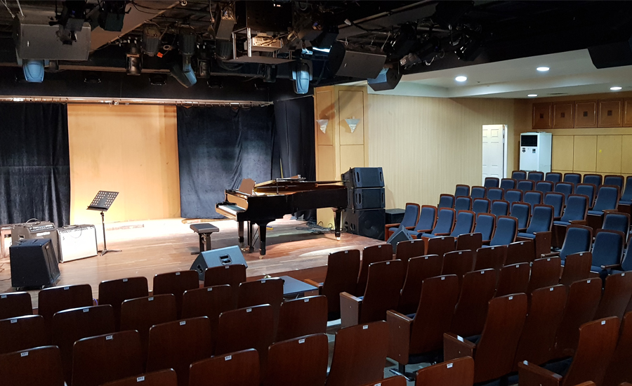 국제예술대학교